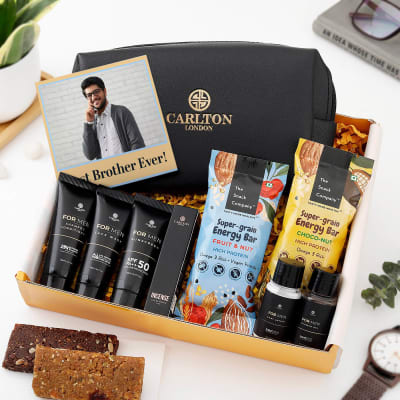Buy/Send Personalized Men Travel Kit Hamper For Brother Online | IGP ...