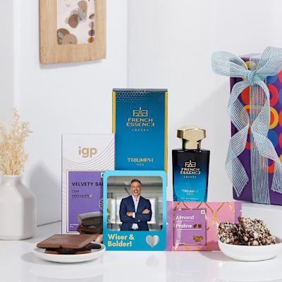 Buy/Send Personalized Wiser And Bolder Gift Set Online | IGP | JVS1406071