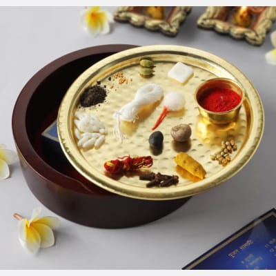Buy/Send Pooja Box With Thali And Samagri Online | IGP | J11144476
