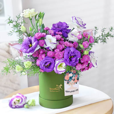 Queen of Violets: Gift/Send Women's Day Gifts Online JVS1204109 |IGP.com