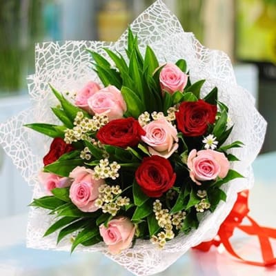 Buy/Send Red and Pink Roses Bouquet Online | IGP | ID1358739