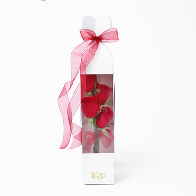 Red Romance Floral Box: Gift/Send Peripherals Gifts Online JVS1240145 ...
