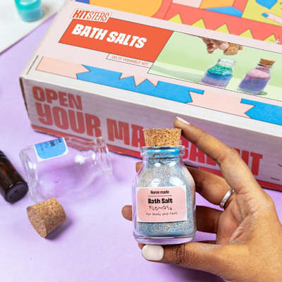 Buy/Send Relax And Rejuvenate DIY Bath Salts Kit Online | IGP | JVS1412520