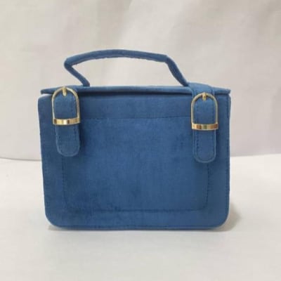 Buy/Send Sling Bag Box Single Piece Online | IGP | JVS1249558
