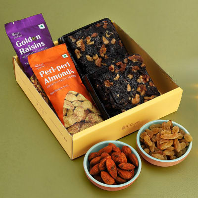 Snack On Gourmet Hamper: Gift/Send Food Gifts Online JVS1192063 |IGP.com
