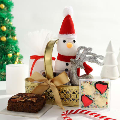 Buy/Send Snowman Basket Hamper for Xmas Online | IGP | JVS1197015
