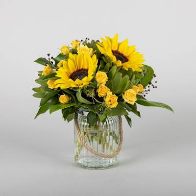 Buy/Send Spring Sunflowers Online | IGP | ID1392145