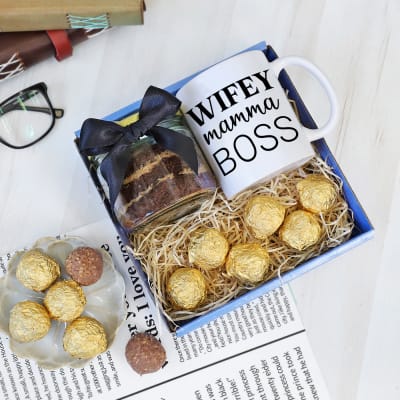 Buy/Send Sweet Lady Hamper Online | IGP | JVS1204223