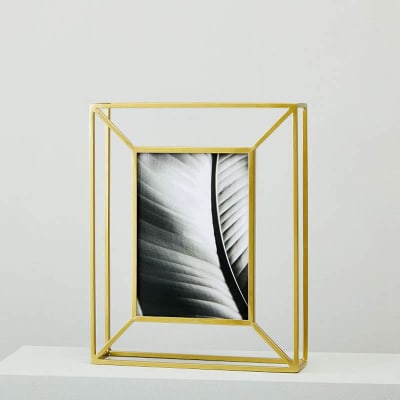 Buy/Send Table Photo Frame Rectangular Symmetry Online | IGP | JVS1253353