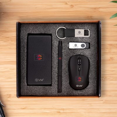 Buy/Send Tech Marvels Office Gift Set Online | IGP | JVS1264093