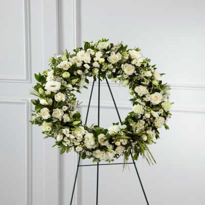 Buy/Send The FTD Splendor Wreath Online | IGP | ID1089563