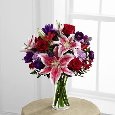 Buy/Send The FTD Stunning Beauty Bouquet Online | IGP | ID1384140