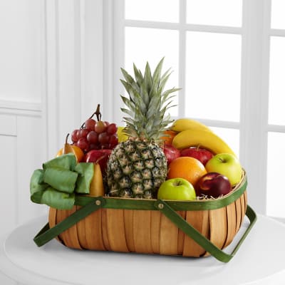 Buy/Send The FTD Thoughtful Gesture Fruit Basket Online | IGP | ID1282174