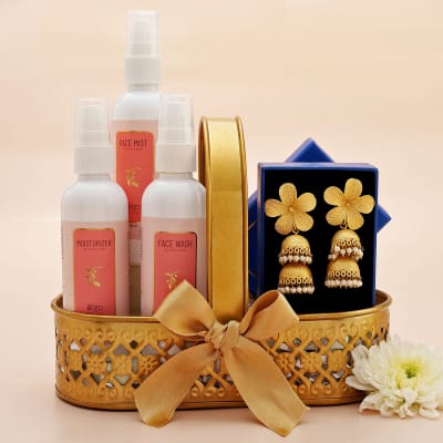Buy/Send The Golden Glam Hamper Online | IGP | JVS1188311