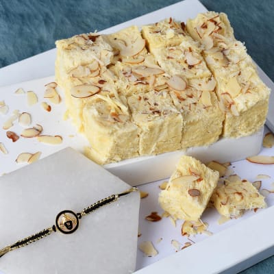 Buy/Send Tirupathi Rakhi With Soan Papdi Online | IGP | J11141669