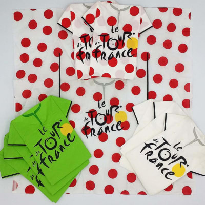 Buy/Send Tissue Paper - Tshirt Shape - Pack Of 12 Online | IGP | JVS1218718
