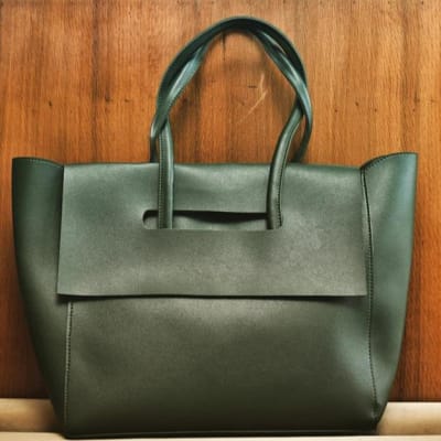 Buy/Send Tote Bag Open Tote Online | IGP | JVS1249899