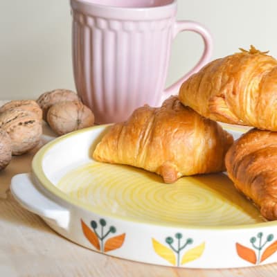 Buy/Send Tray - Yellow Spring - Ceramic - Round Online | IGP | JVS1215499